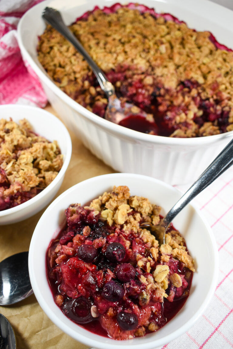 Mixed Berry Crisp Recipe (Vegan, Dairy-Free) • baste cut fold