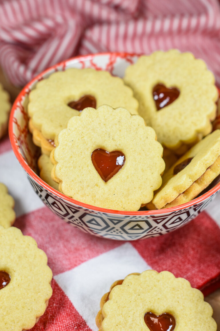 Homemade Jammie Dodgers • baste cut fold