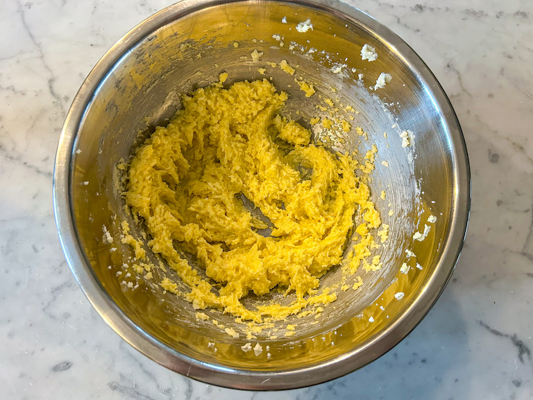 Homemade Jammie Dodgers • baste cut fold